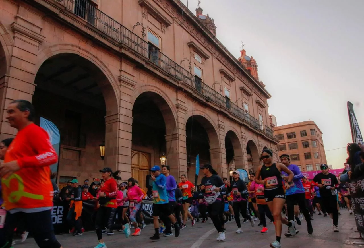 Iván Maya ganó dramáticamente el Medio Maratón La Capital del Deporte ...
